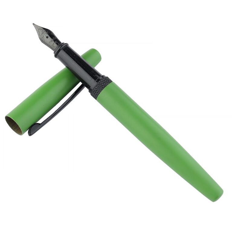Spectra Matte Green Fountain Pen - KANWRITE